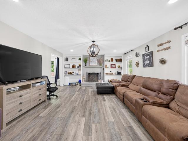 864 Spring Valley Road