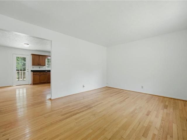 864 Whitehall Drive