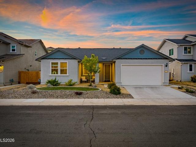 864 Tourmaline Dr, Carson City, NV 89705