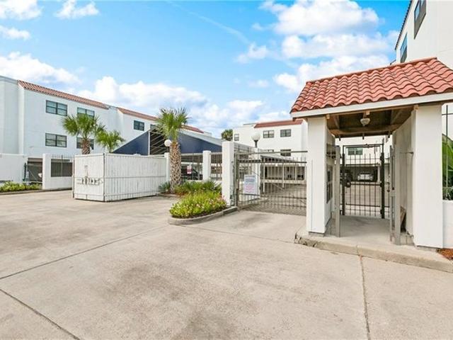8654 Pontchartrain Blvd Apt 18, New Orleans, LA 70124