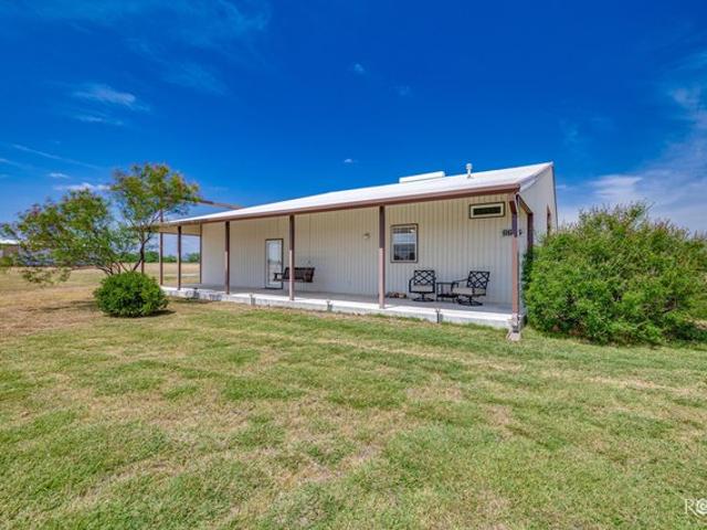 8655 Ducote Airpark Dr, San Angelo, TX 76904