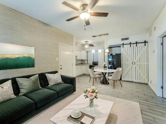 8655 Datapoint Dr Unit 203B, San Antonio, TX 78229