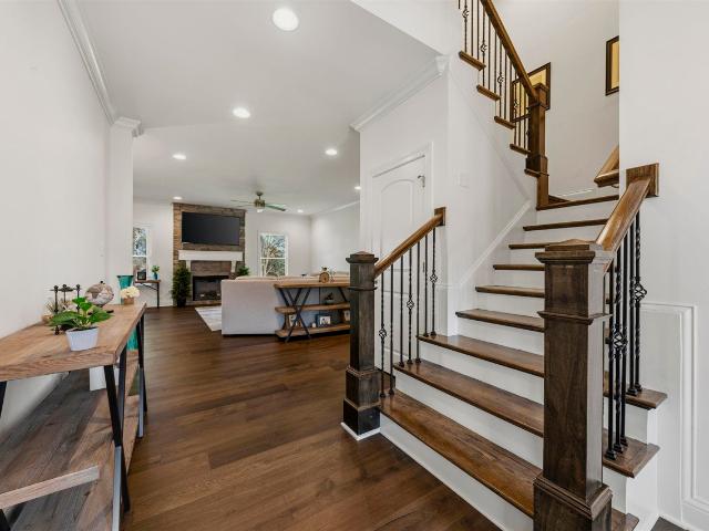 8655 Pebblestone Lane