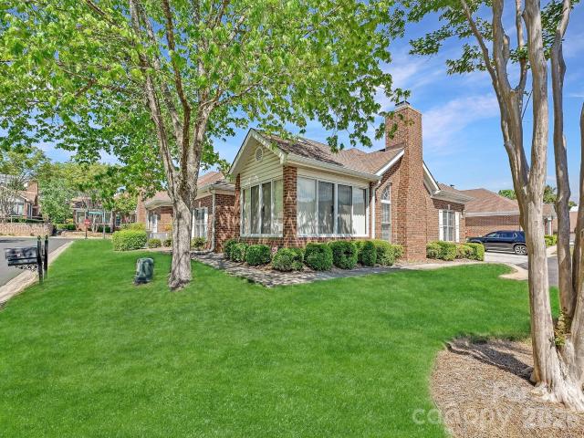 8655 Windsor Ridge Dr, Charlotte, NC 28277 | MLS #4371 | Compass