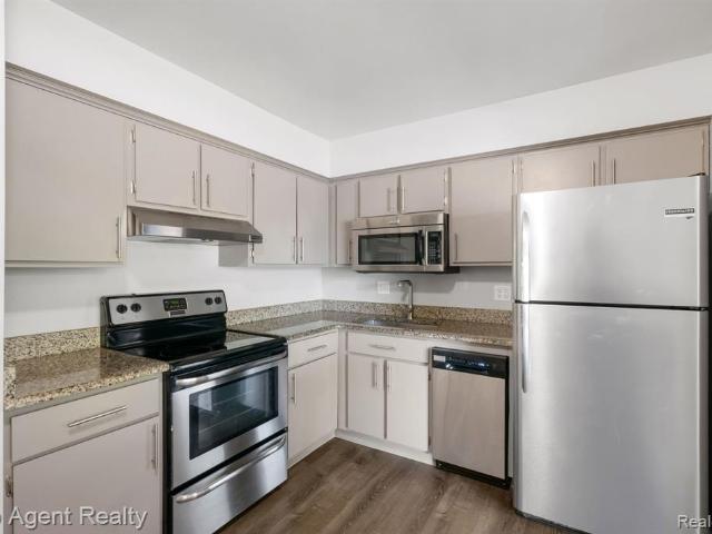 8657 Kennedy Circle # 7