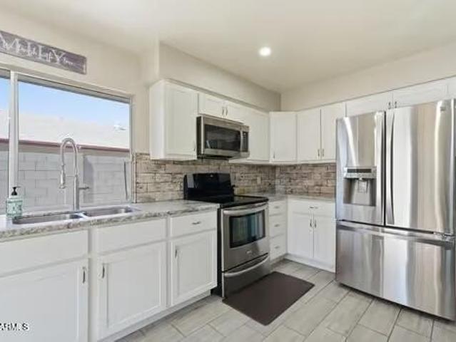 8650 N 56th Ave, Glendale, AZ 85302