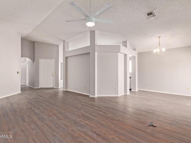 8651 N 107th Drive