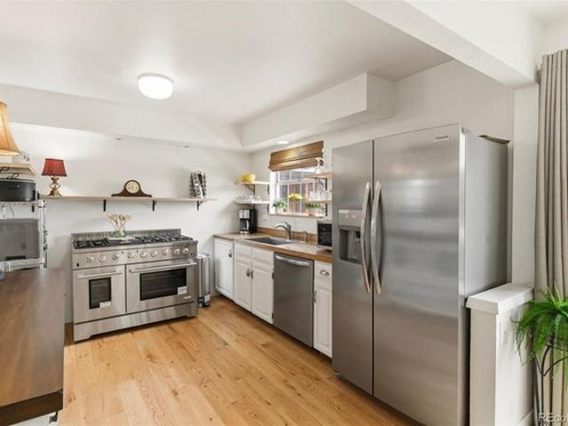 8651 E Amherst Dr Apt D, Denver, CO 80231