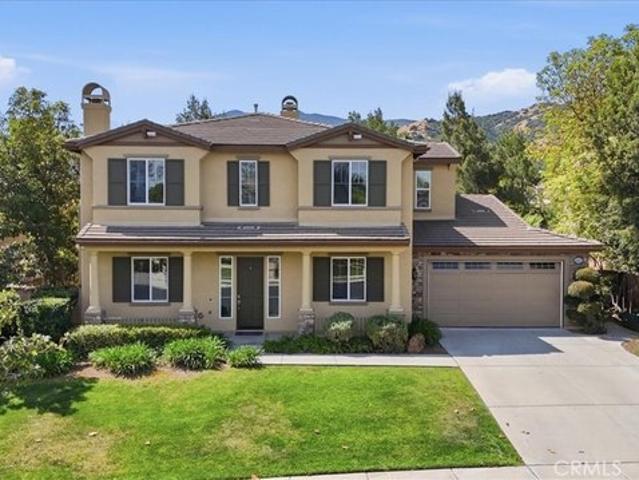 8651 Edelweiss Dr, Corona, CA 92883