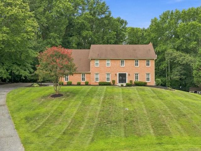 8651 King George Ct, Pomfret, MD 20675
