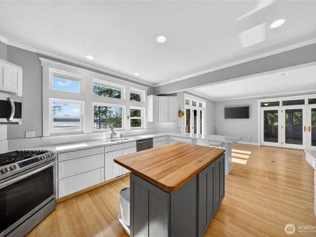 8651 Turners Bay Pl, Anacortes, WA 98221 | MLS #2549