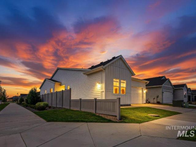 8651 W Stillmore St, Star, ID 83669 | MLS #98984 | Compass