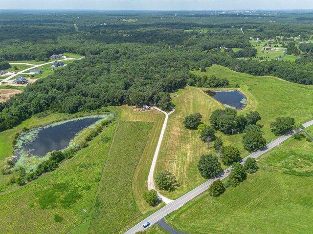 8653 S Route N, Columbia, MO 65203