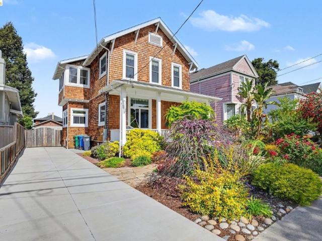 865 Cedar St