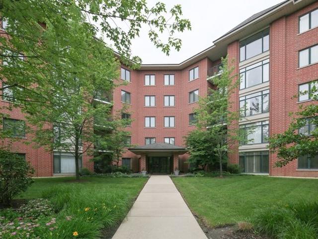 865 E 22nd St Unit 222B, Lombard, IL 60148
