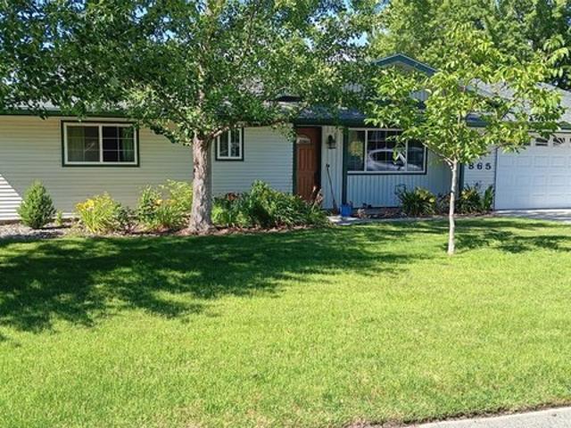 865 E Kennedy Ave, Hermiston, OR 97838
