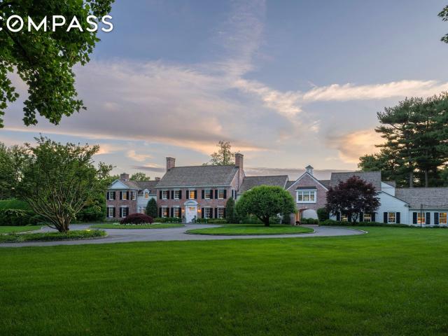 865 Hollow Tree Ridge Rd, Darien, CT