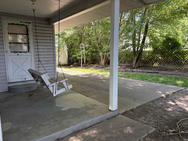 865 Orchid Place
