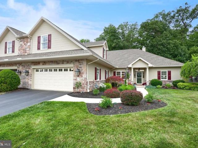 865 Meadow Ct, York, PA 17402