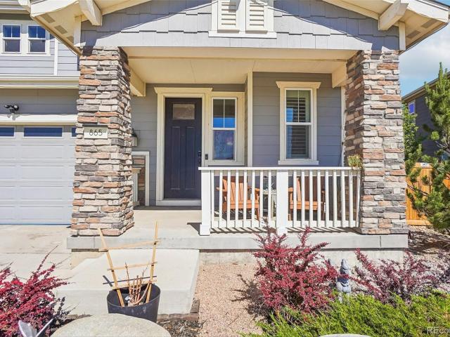 865 N Waterloo Circle