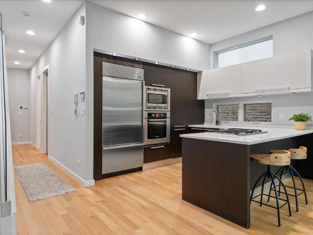 865 N Marshfield Avenue # 3