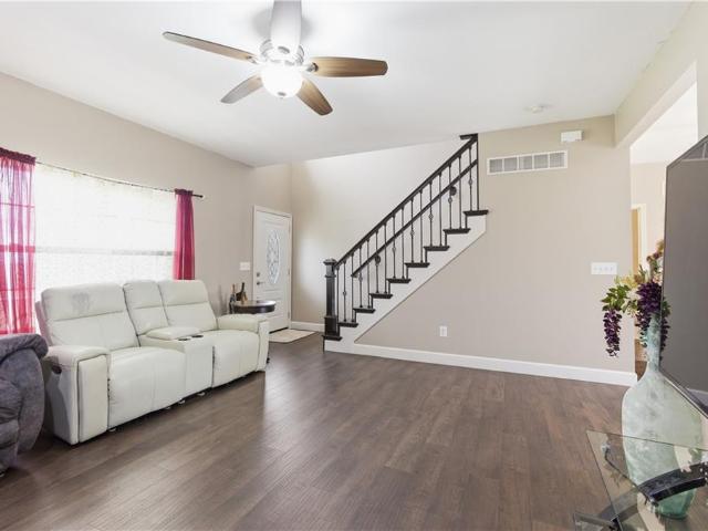 865 NW 1901st Road