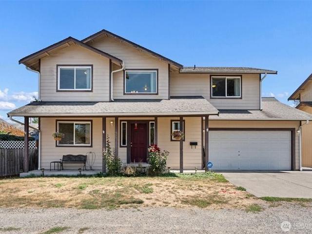 865 S 52nd St, Tacoma, WA 98408