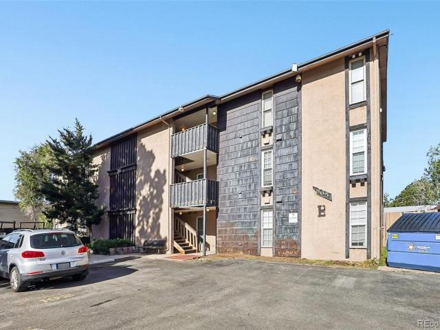 865 S Quebec Street # 303B