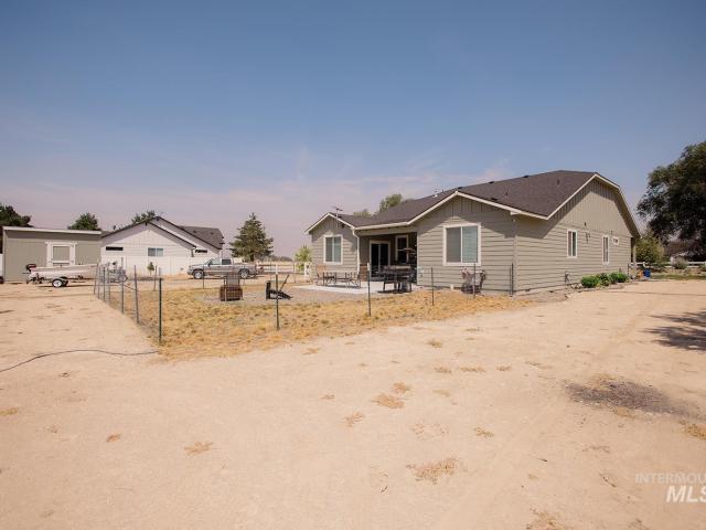 865 SE Hamilton Road