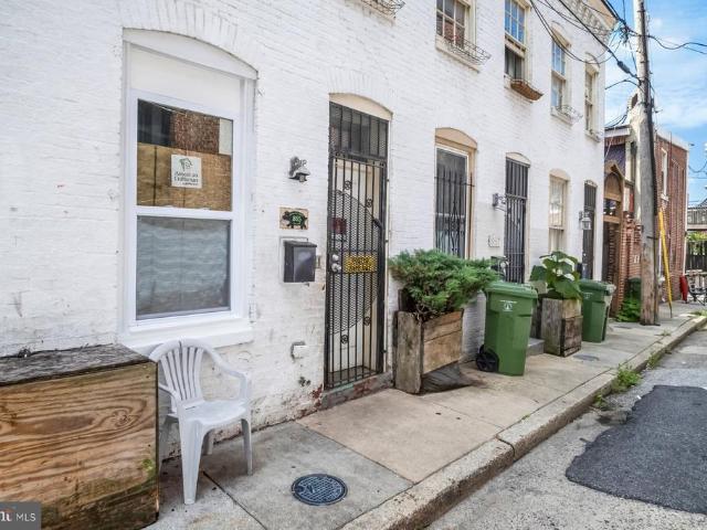 865 Reinhart Street