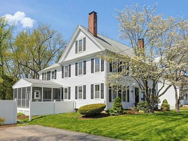 865 Washington St, Holliston, MA 01746