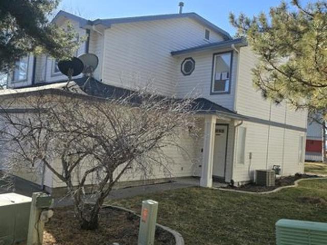 865 Tumbleweed Ave, Mountain Home, ID 83647