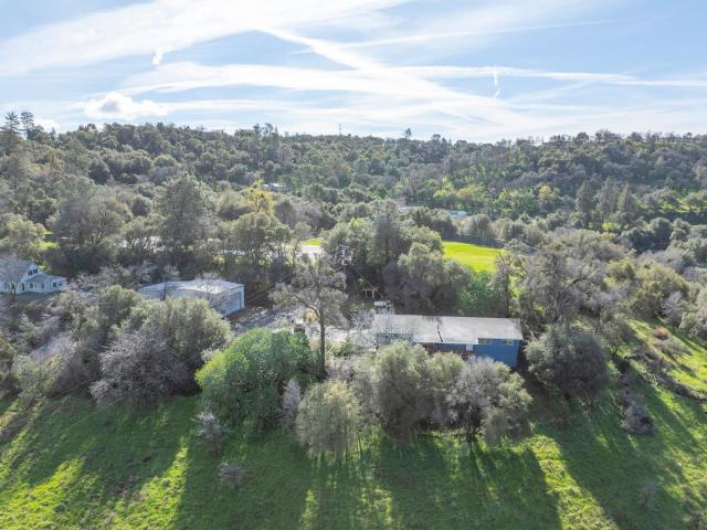 8664 Center St, Mokelumne Hill, CA 95245 | MLS #226018 | Compass