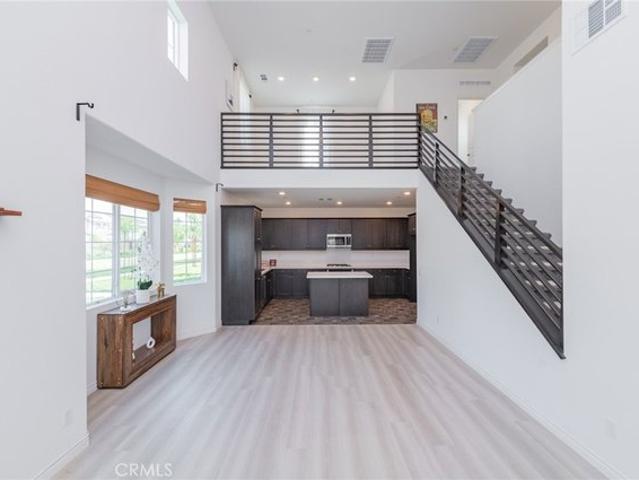 8665 Academy St, Chino, CA 91708