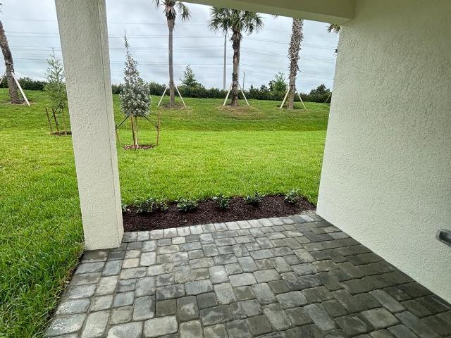 8666 Dahlia Cir, Port St. Lucie, FL 34986 | MLS #R11100 | Compass