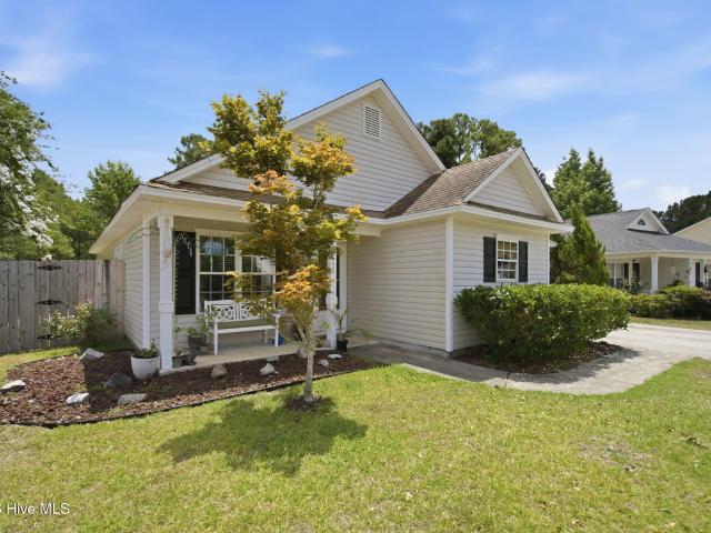 8667 Orchard Loop Road NE