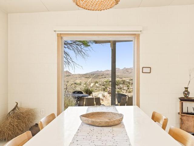 8669 Via Rocosa Rd, Joshua Tree, CA 92252