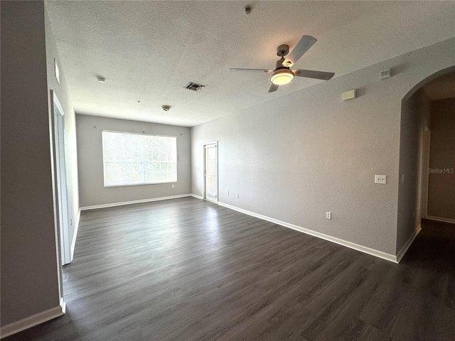 8660 Buccilli Dr Apt 305, Orlando, FL 32829