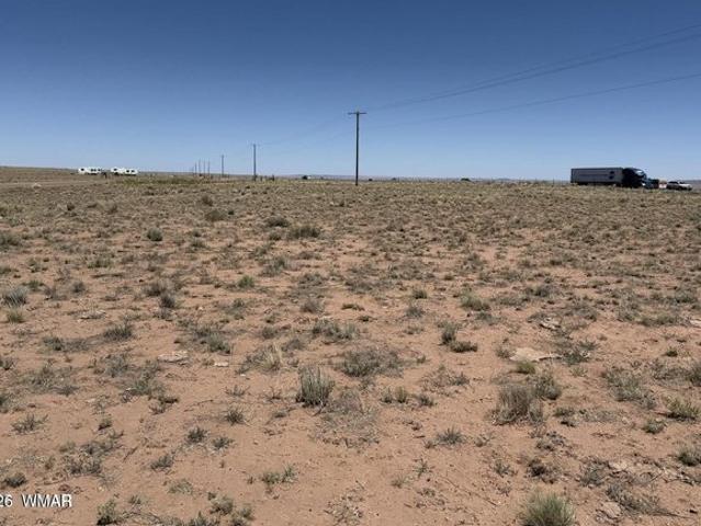 8663 Quartzsite St, Sun Valley, AZ 86029