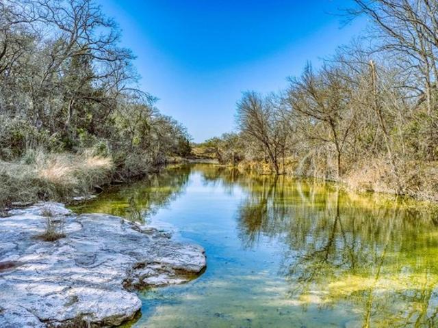866 County Road 2806, Lampasas, TX 76550