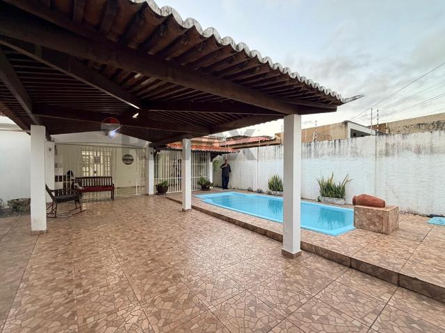 866 Área Útil Casa Alugar, 3 Dormitórios localizado em Lagoa Nova, Natal, Rio Grande do Norte, 59064340 | Brasil