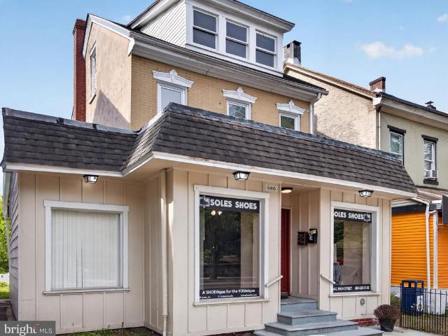 866 E High Street