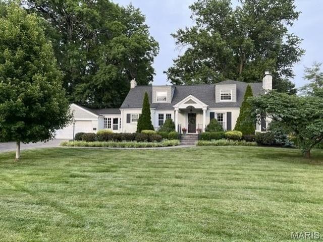 866 N Taylor Ave, Kirkwood, MO 63122