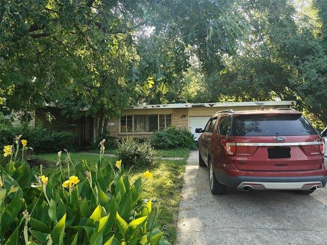 866 N Union Pl E, Tulsa, OK 74127