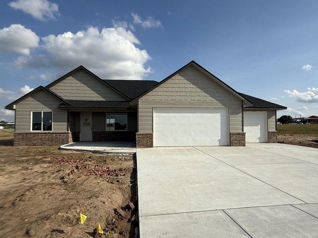 866 N Main, Goddard, KS 67052