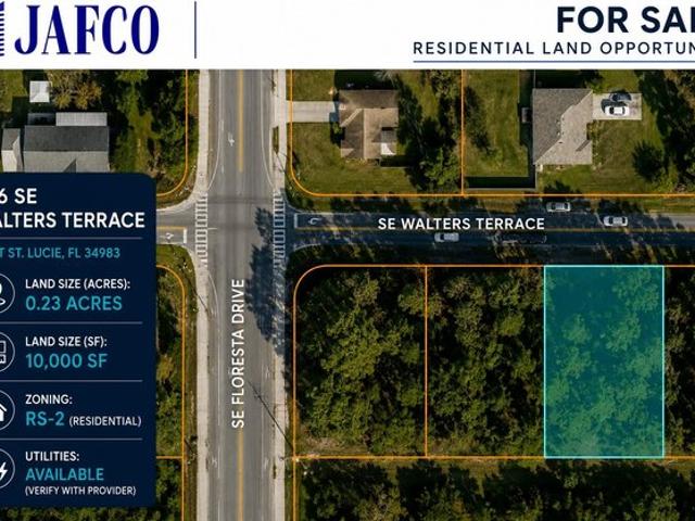 866 SE Walters Ter, Port Saint Lucie, FL 34983