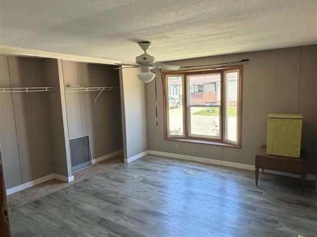 866 Riverbend Lane