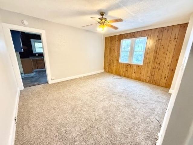 866 Vankirk St 1