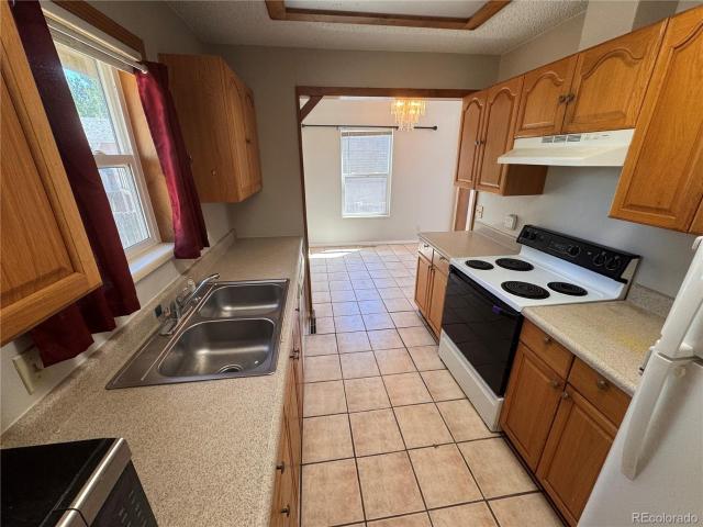 8674 Bluegrass Circle