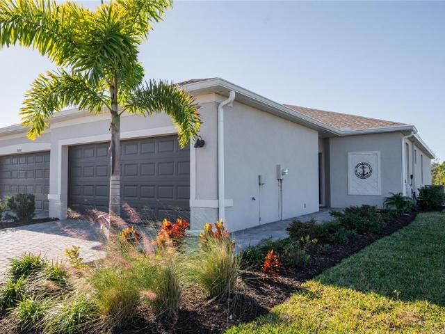 8674 St Kitts Cir, Englewood, FL 34224 | Compass